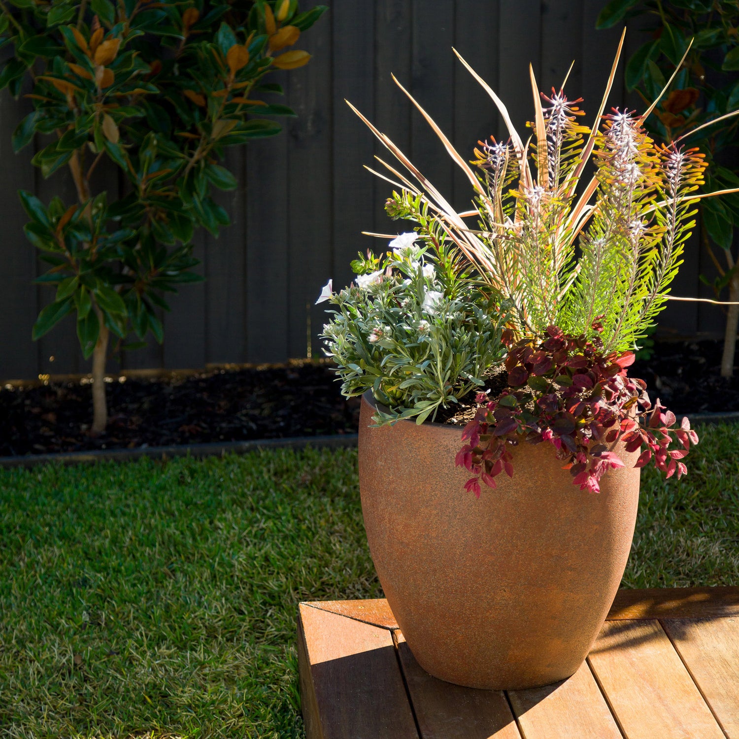 Striking Tones – Northcote Pottery