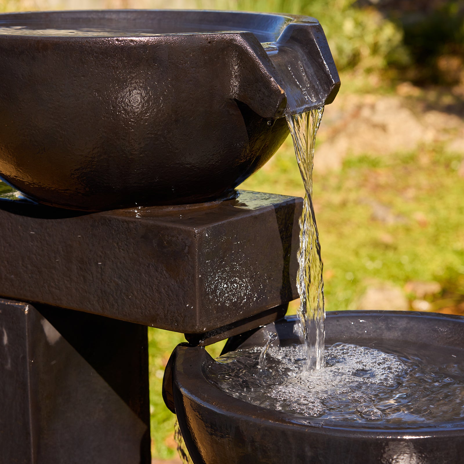 Cascading Heritage Fountain – Northcote Pottery